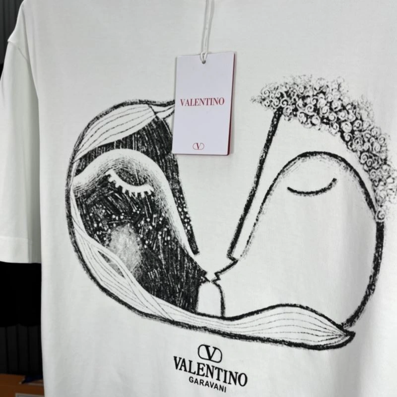 Mirror quality Valentino T-Shirts