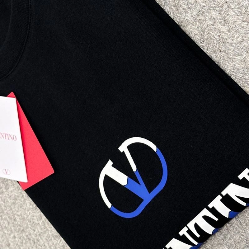 Affordable Valentino T-Shirts