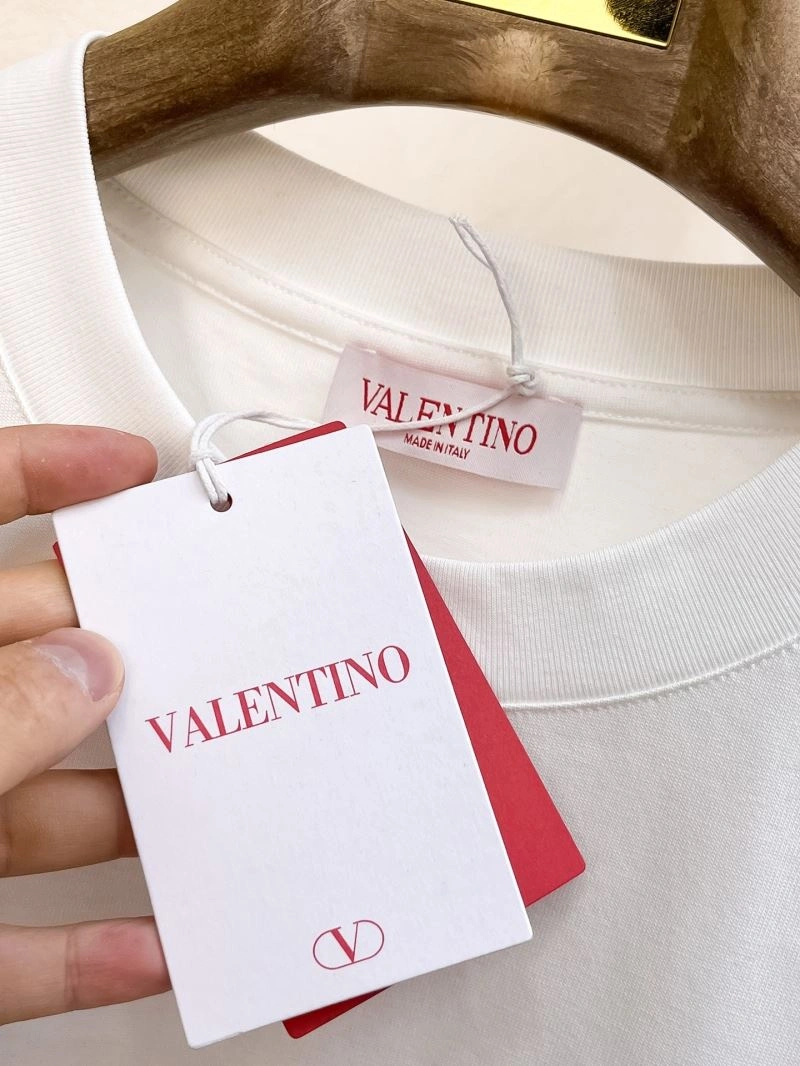 Legit Valentino T-Shirts