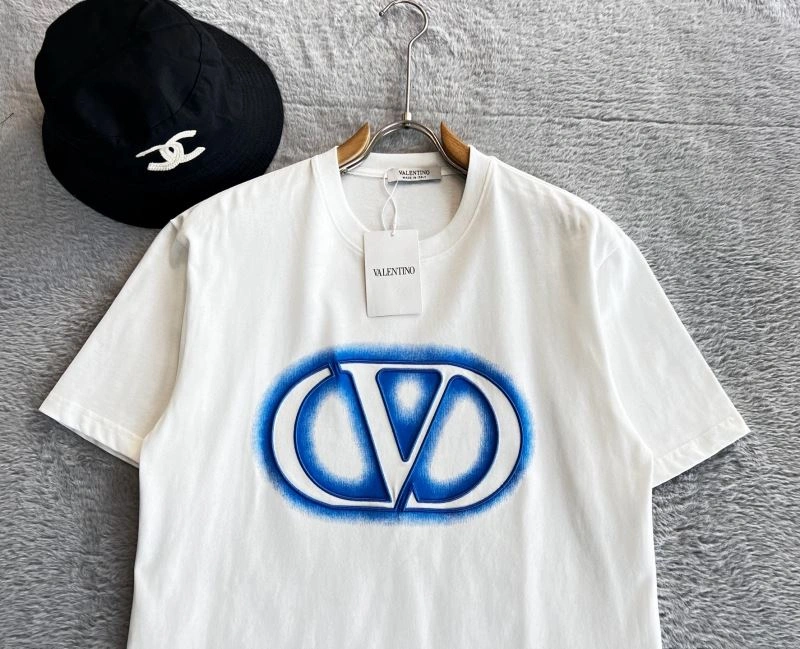 Inexpensive Valentino T-Shirts