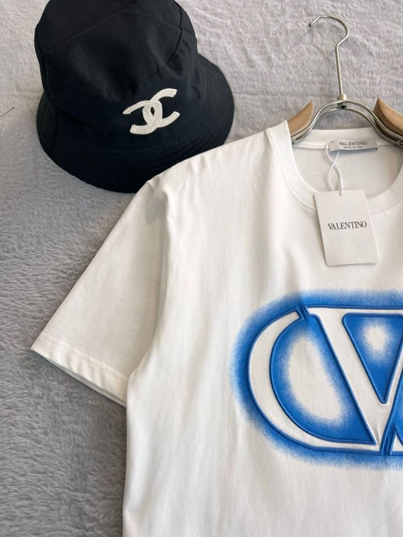 Inexpensive Valentino T-Shirts