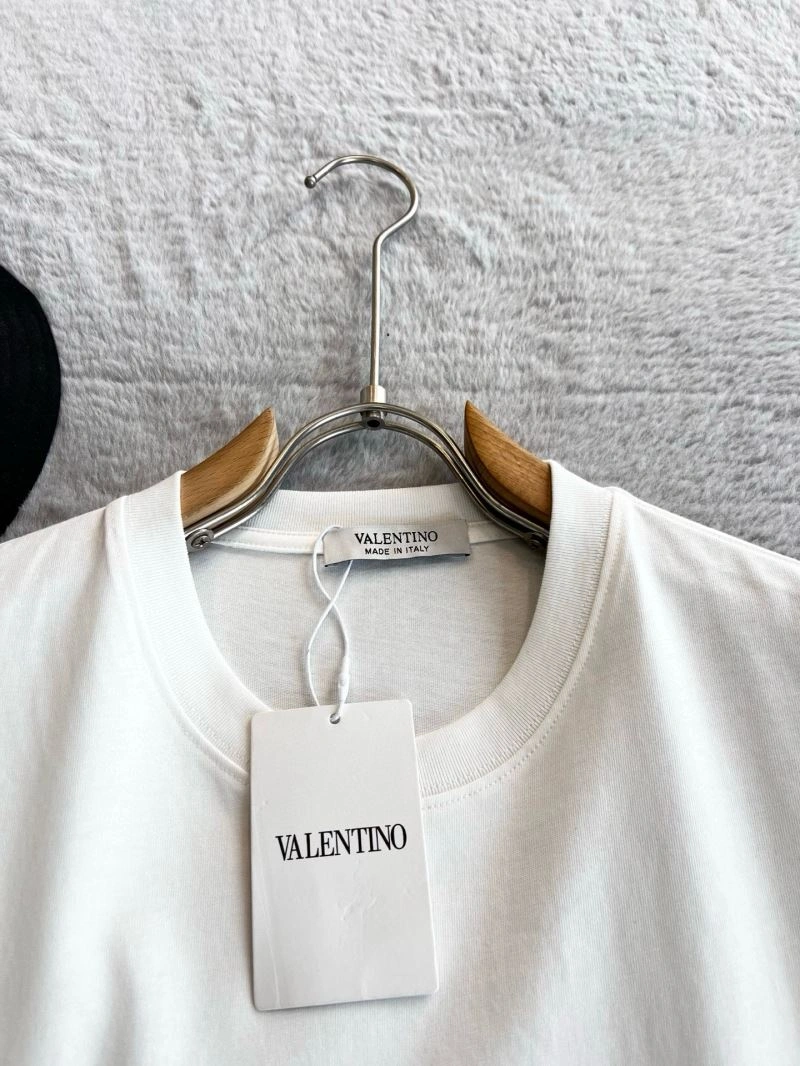 Inexpensive Valentino T-Shirts