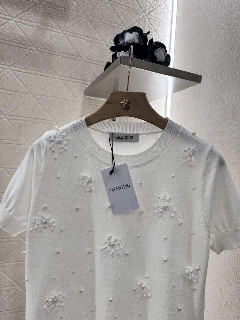 Low-cost Valentino T-Shirts
