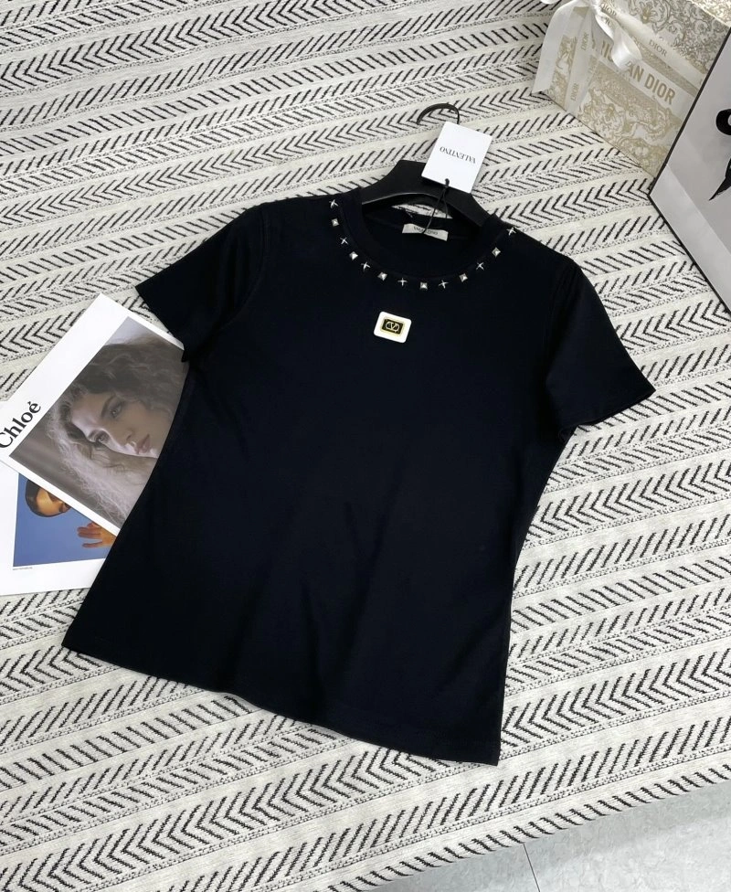Indistinguishable Valentino T-Shirts