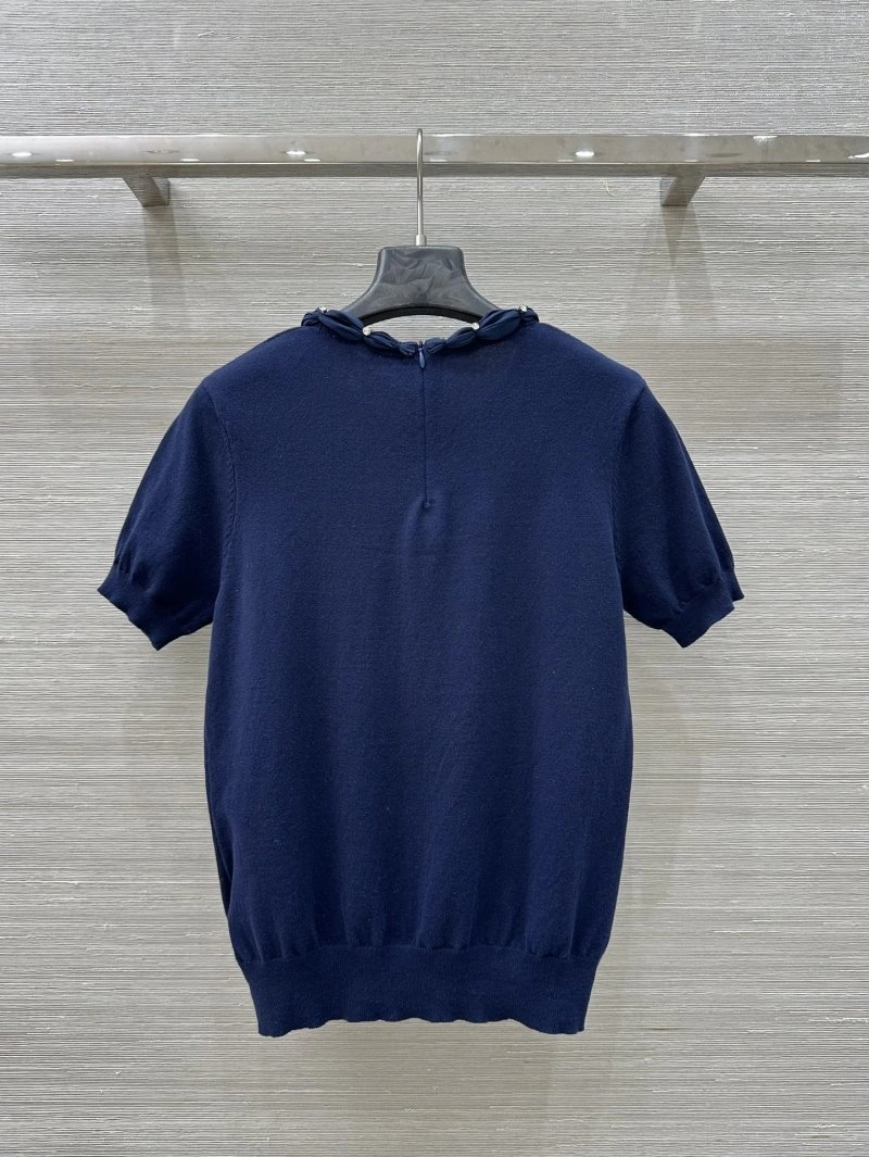 Accurate model Valentino T-Shirts