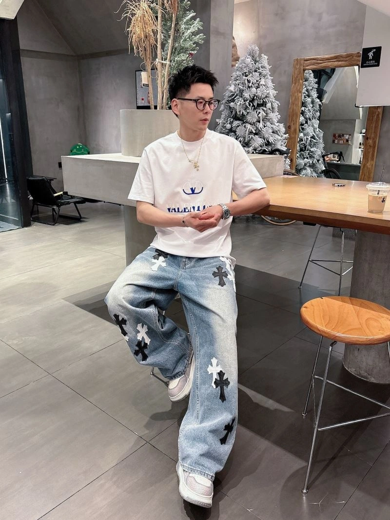 Low-cost Valentino T-Shirts