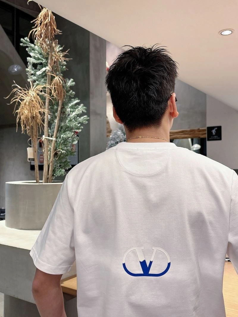 Low-cost Valentino T-Shirts
