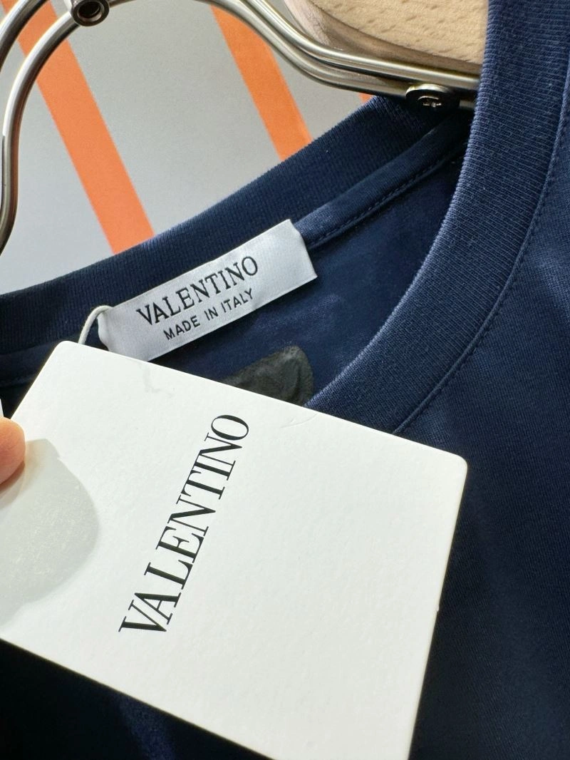 High accuracy Valentino T-Shirts