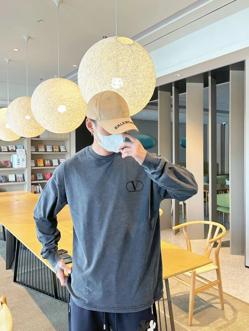 Economical Valentino T-Shirts