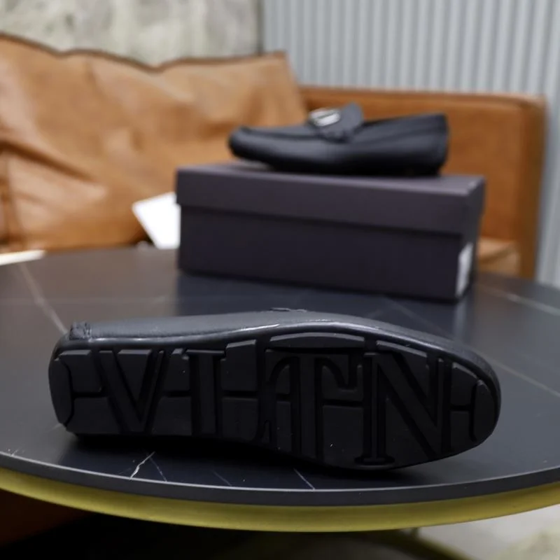 Top match Valentino Tods Shoes