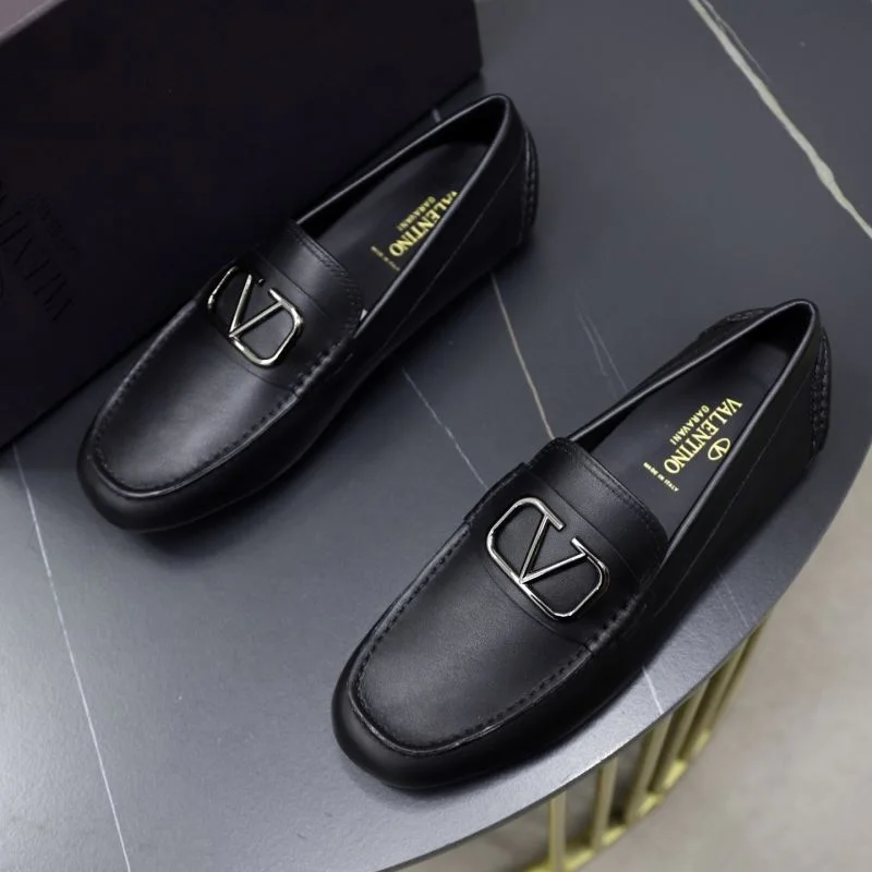 Inexpensive Valentino Tods Shoes