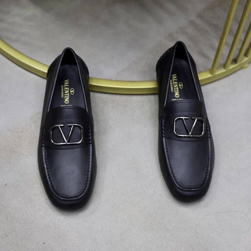 Inexpensive Valentino Tods Shoes