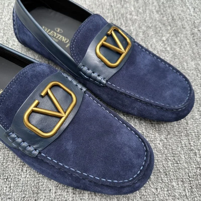 Value-priced Valentino Tods Shoes