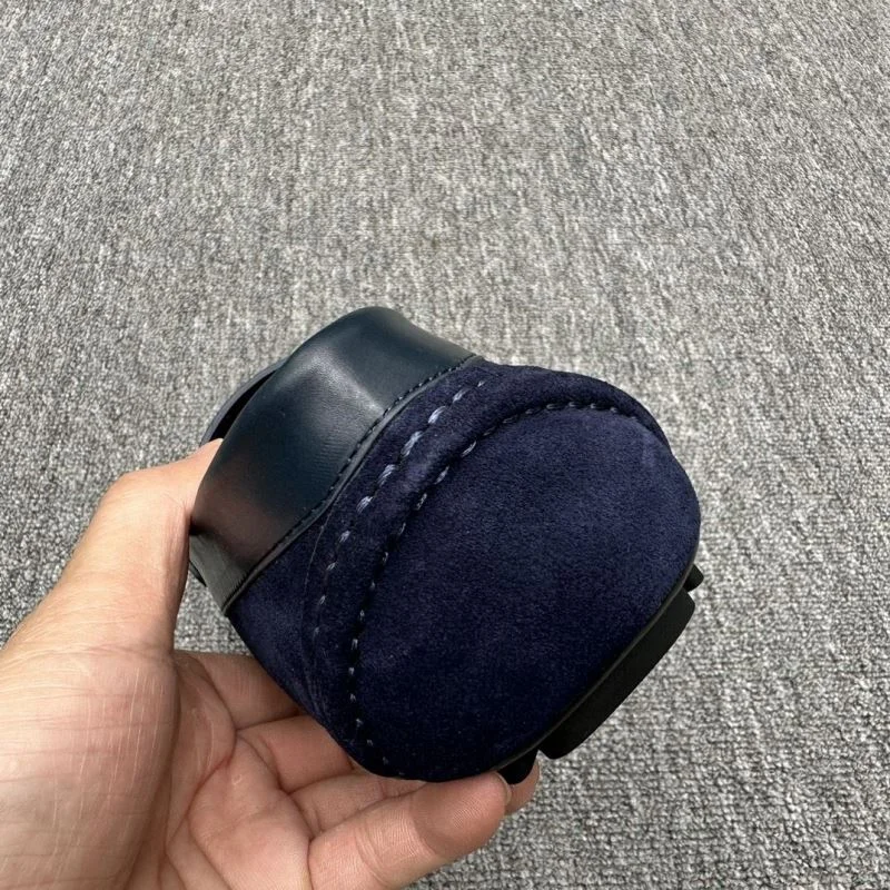 Value-priced Valentino Tods Shoes