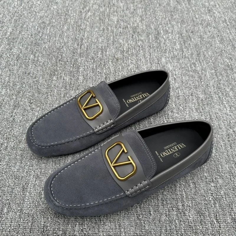 Value-priced Valentino Tods Shoes