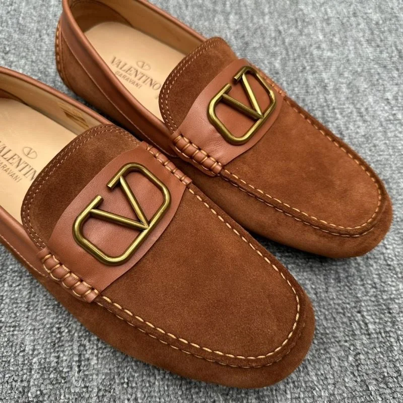 Value-priced Valentino Tods Shoes