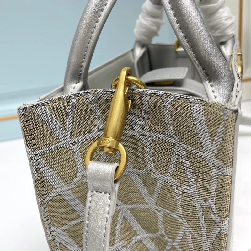 1:1 copy Valentino Top Handle Bags