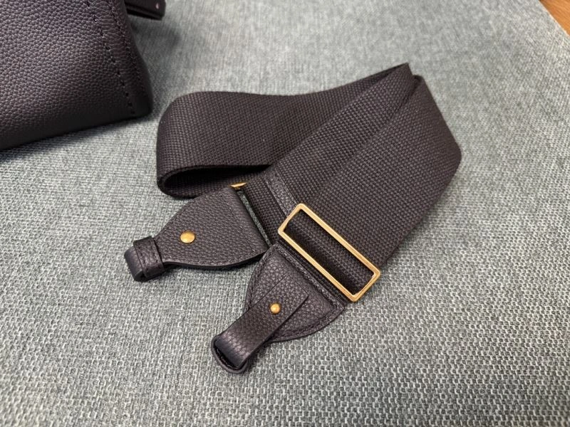 Top mirror Valentino Top Handle Bags
