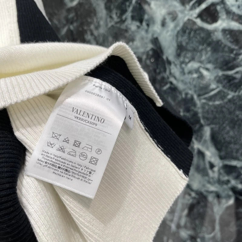 Top match Valentino Vest