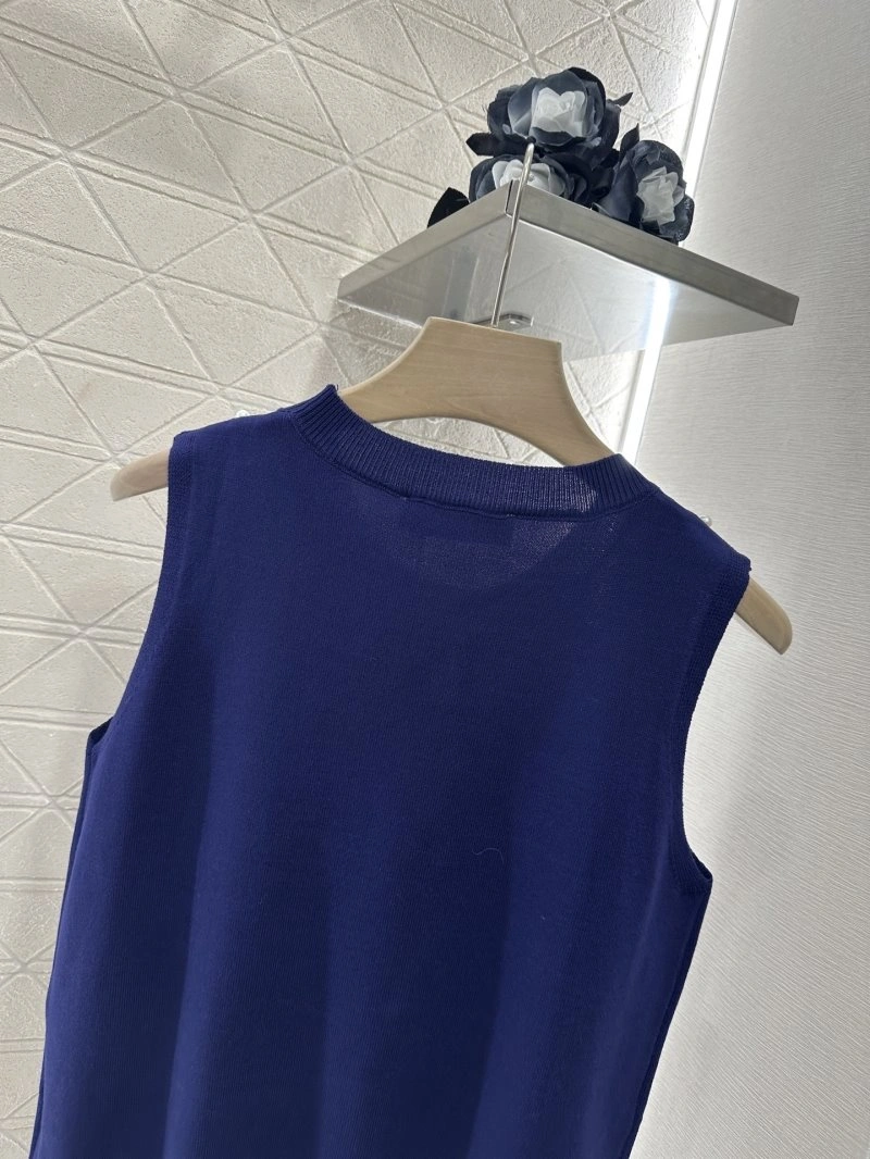 Legit Valentino Vest