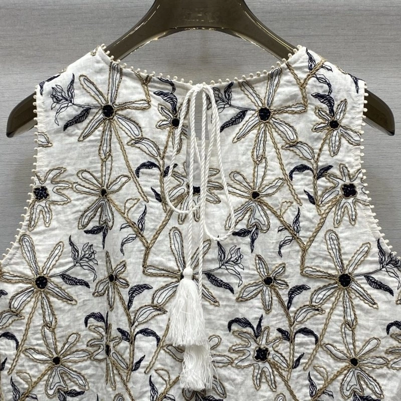 Official Valentino Vest