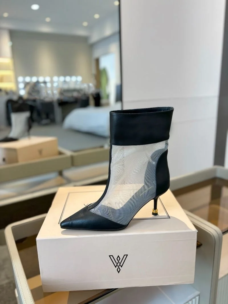 Vanda Novak Boots
