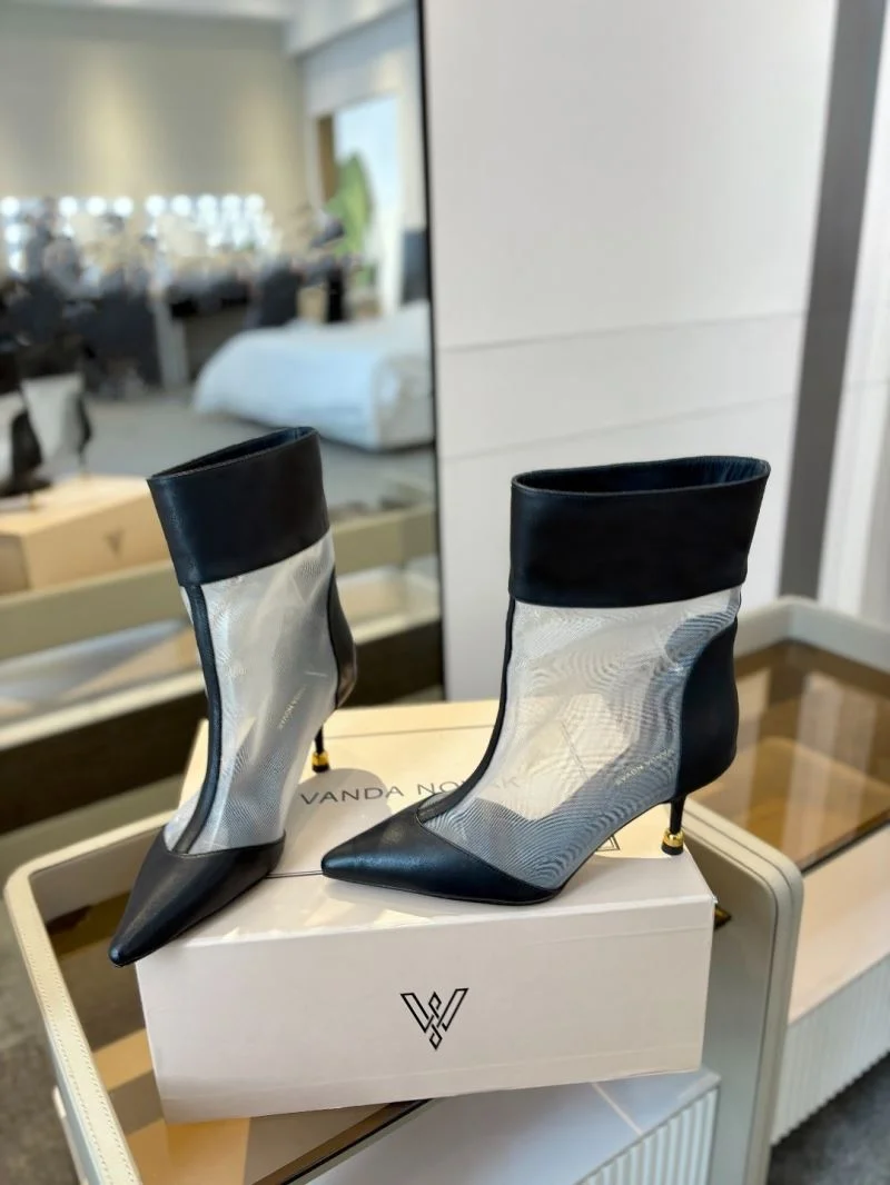 Discounted Vanda Novak Boots
