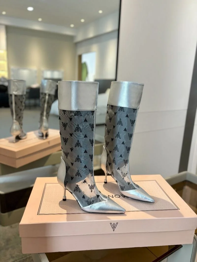 Inexpensive Vanda Novak Boots