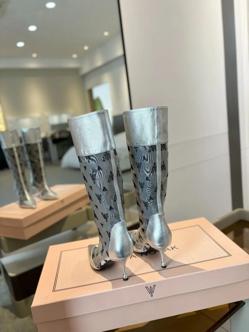 Inexpensive Vanda Novak Boots