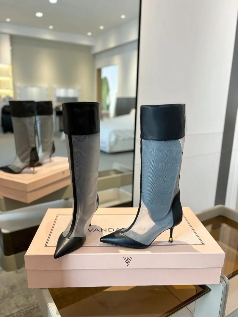 OEM Vanda Novak Boots