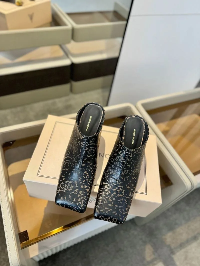Reasonably priced Vanda Novak Sandals