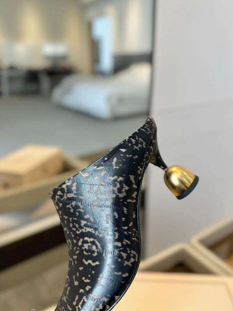 Reasonably priced Vanda Novak Sandals