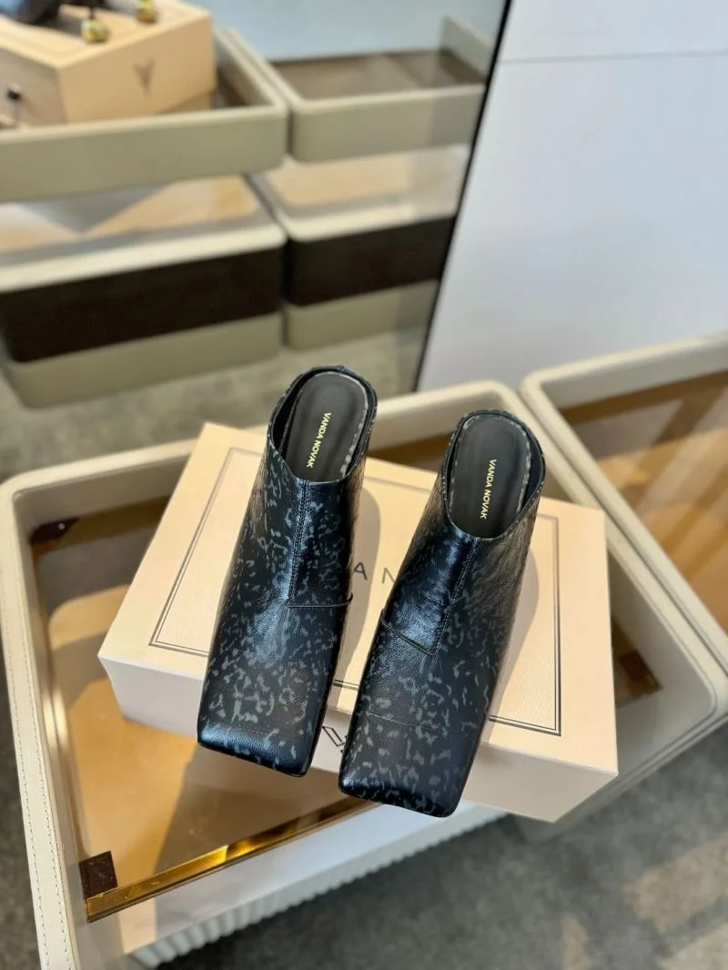 Authentic Vanda Novak Sandals