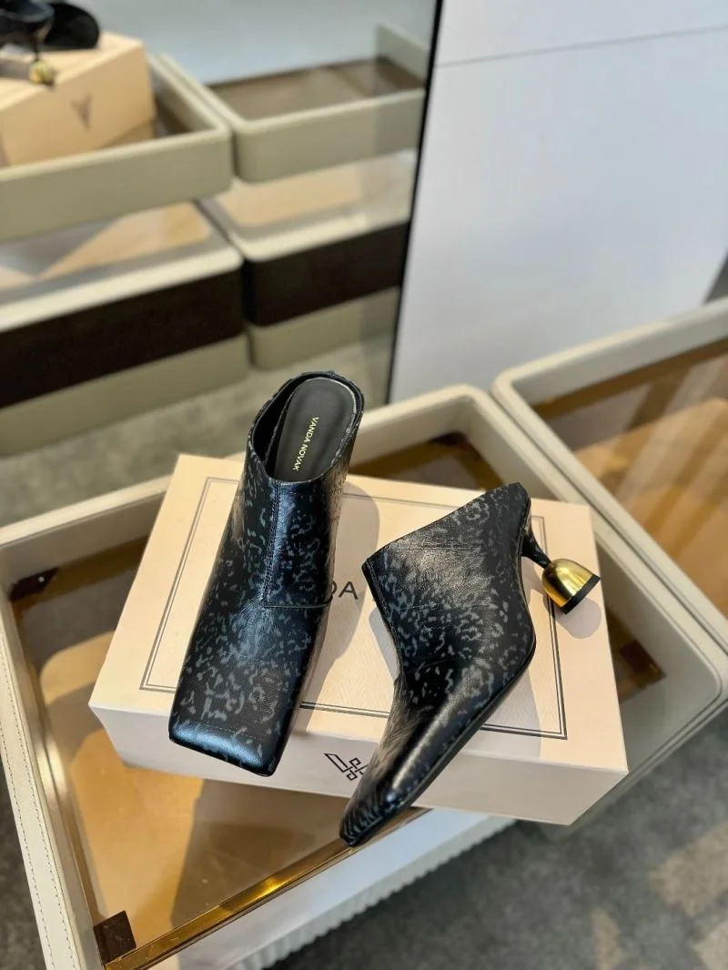 Authentic Vanda Novak Sandals