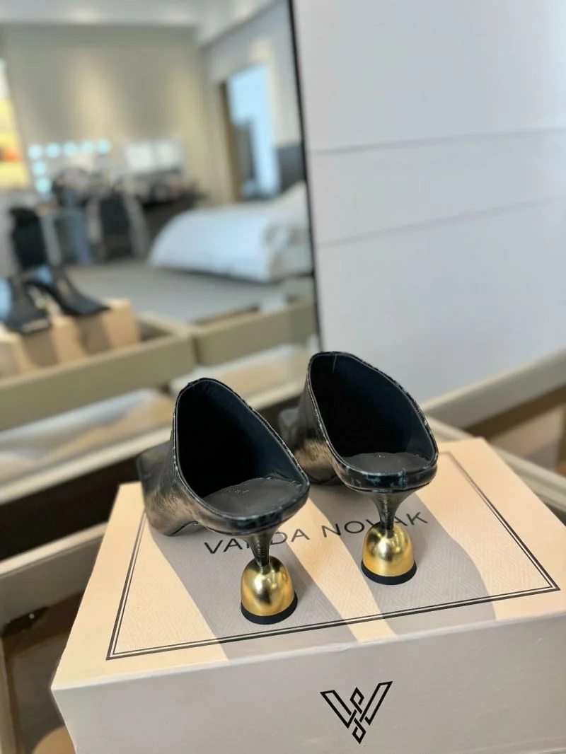 Authentic Vanda Novak Sandals
