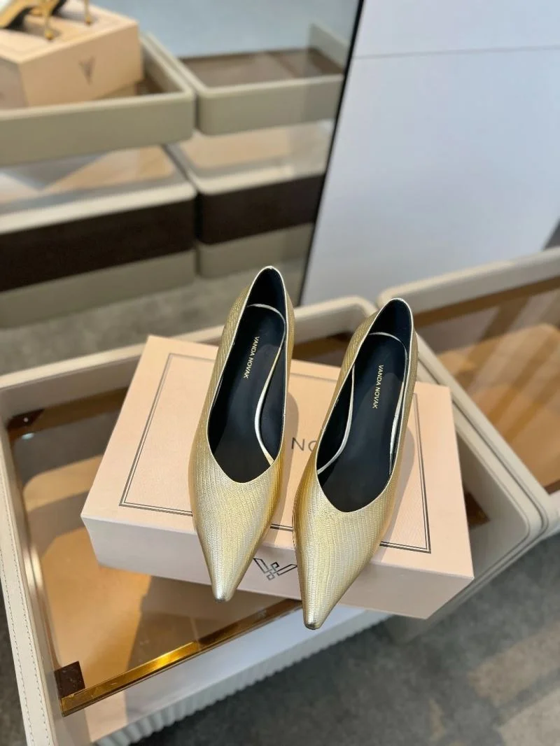 Top match Vanda Novak Shoes