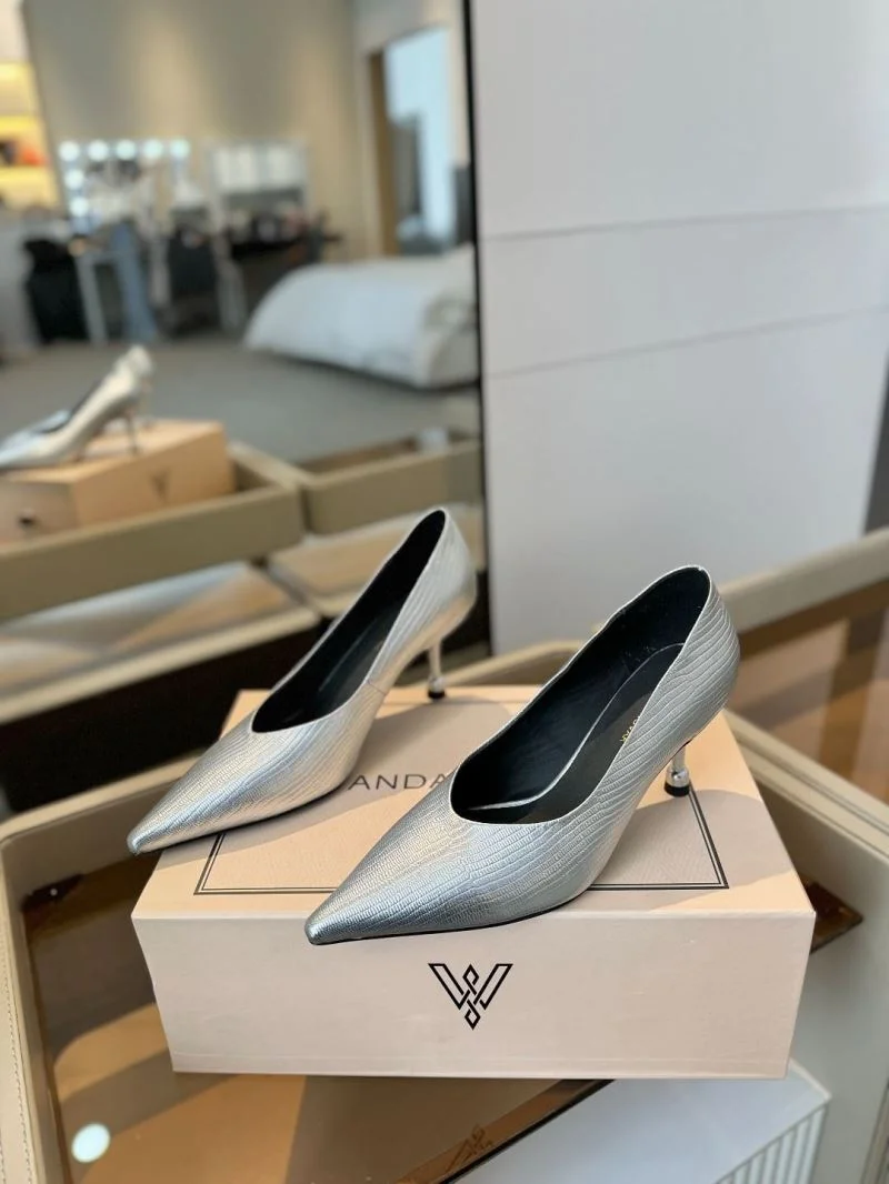High fidelity Vanda Novak Shoes