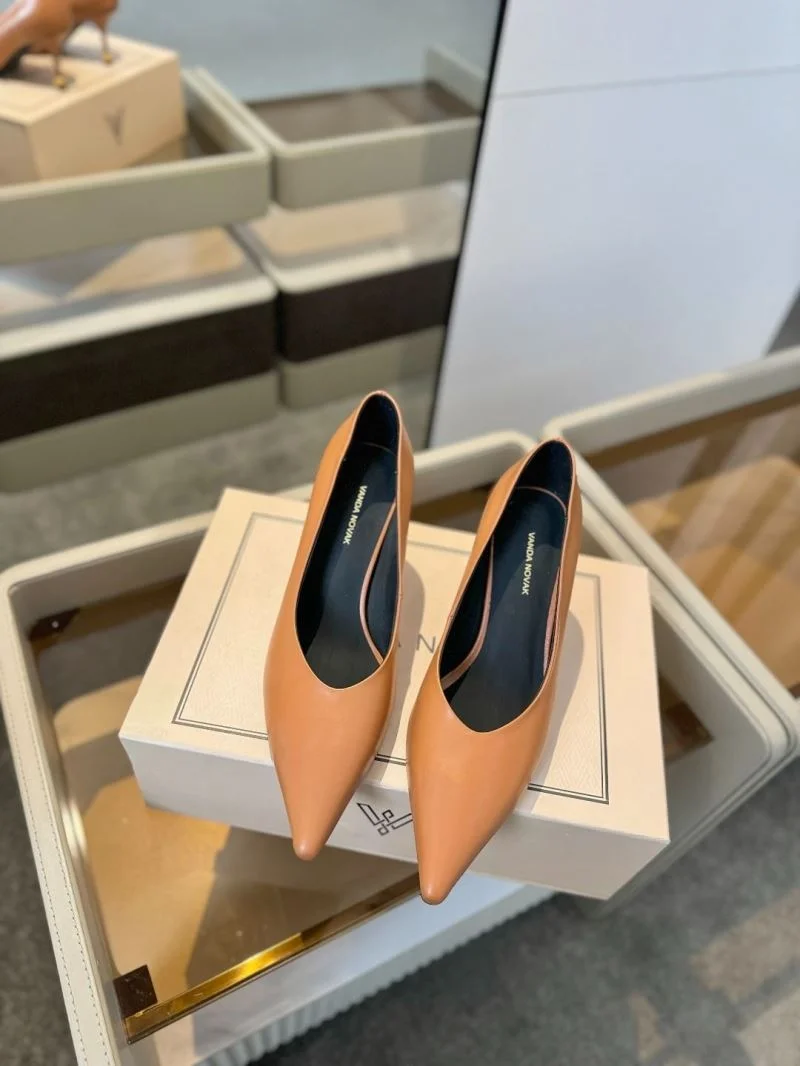 Mirror quality Vanda Novak Shoes