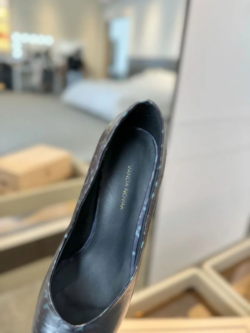 Top mirror Vanda Novak Shoes