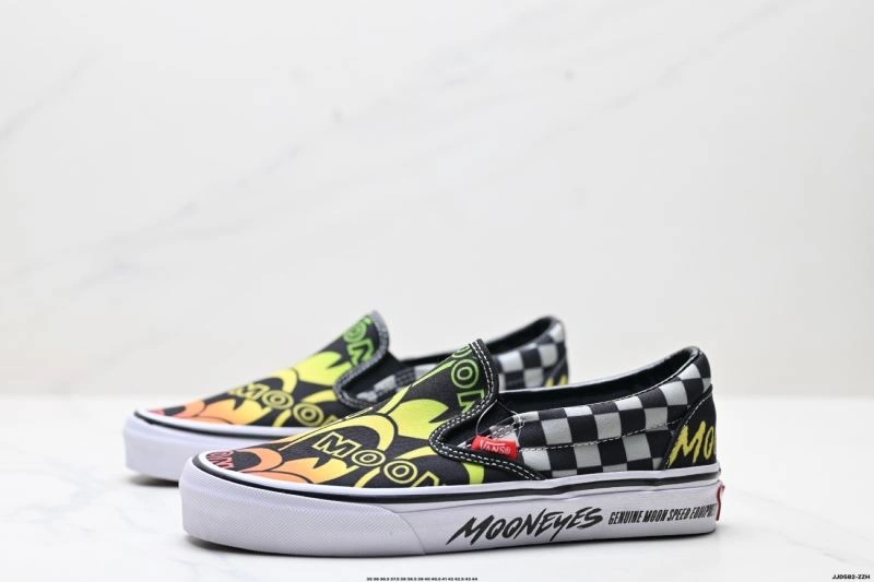 Accurate model Vans Shoes