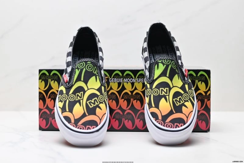 Accurate model Vans Shoes
