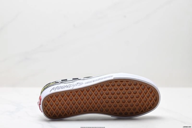 Accurate model Vans Shoes