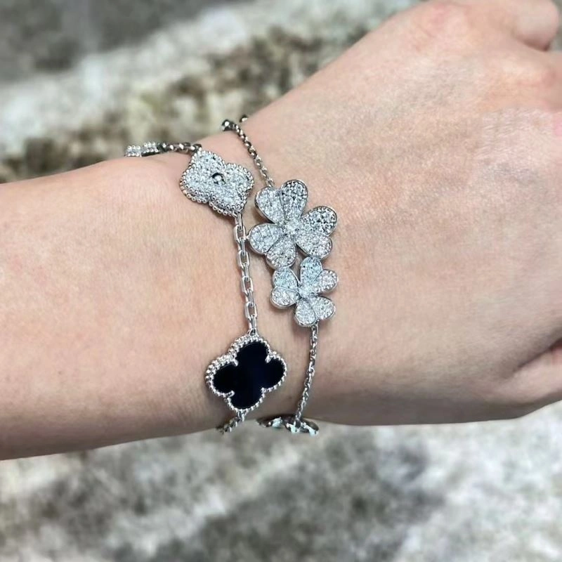 Top match Vca Bracelets