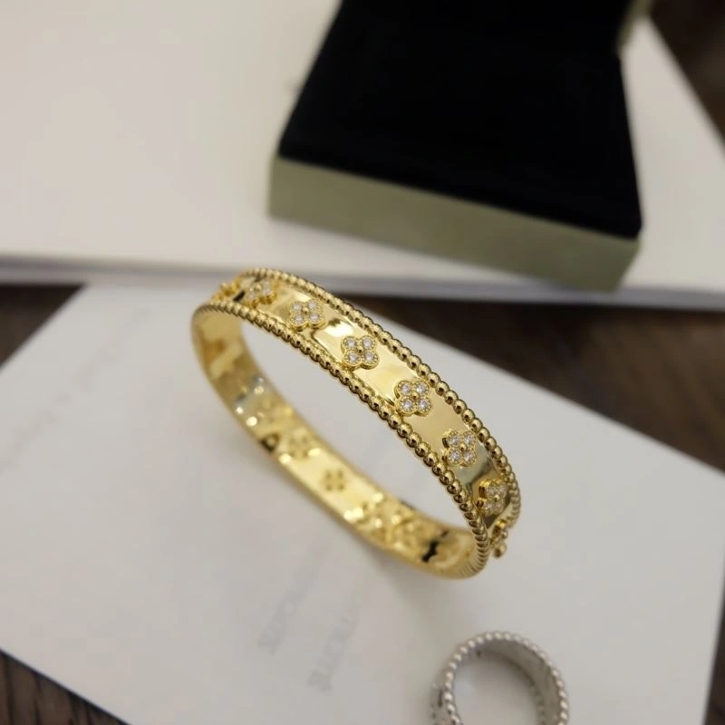 Genuine Vca Bracelets