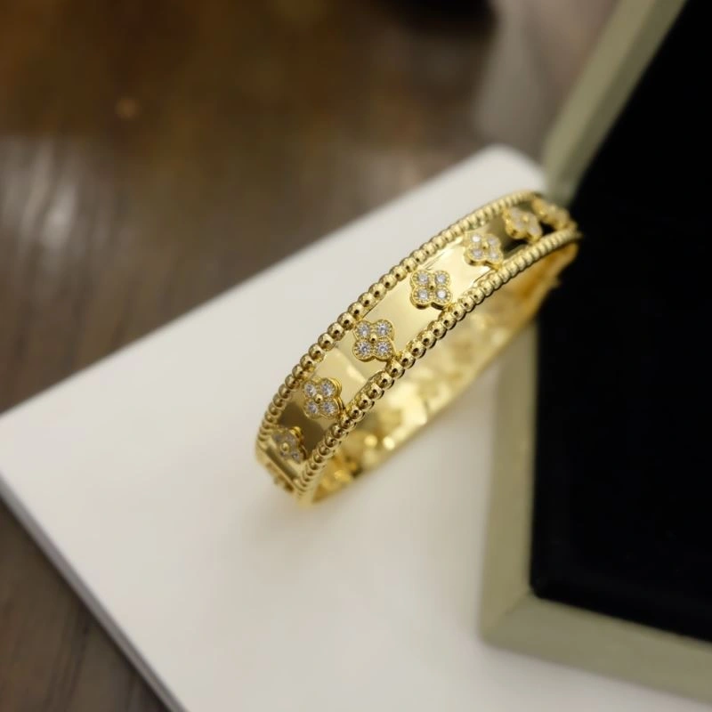 Genuine Vca Bracelets