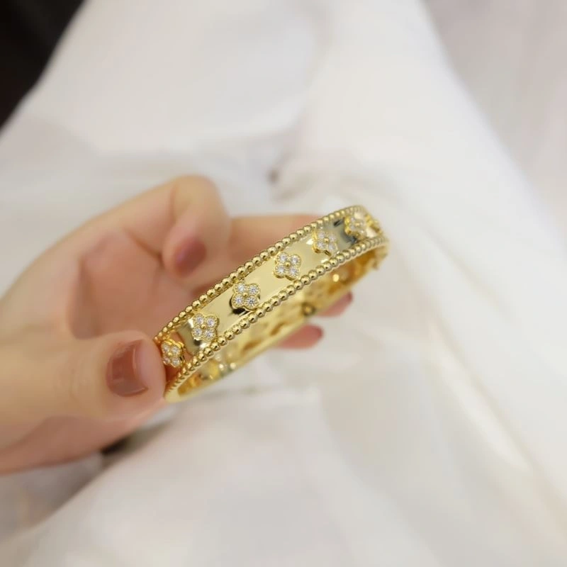 Genuine Vca Bracelets