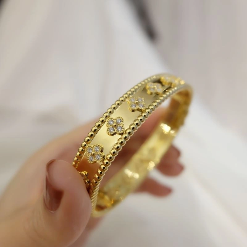 Genuine Vca Bracelets