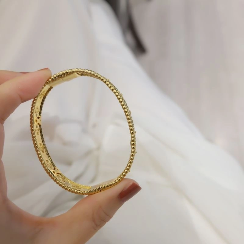 Genuine Vca Bracelets