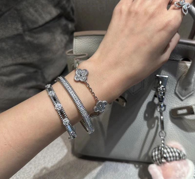 Top mirror Vca Bracelets