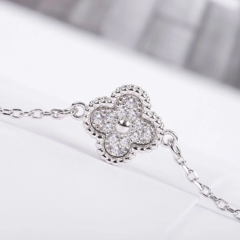 Precise copy Vca Bracelets